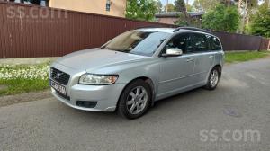 Volvo V50 2009 Rīga, ar dzinēja tilpumu 2.00 L un nobraukumu 331 tūkst. km par 3100 €, foto 3 vietnē AUTOMOTO.COM.LV