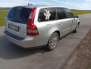 Volvo V50 2004 in Kretinga, with an engine capacity of 2.00 L and mileage of 340 thousand km for 1550 €, photo 5 on AUTOMOTO.COM.LV