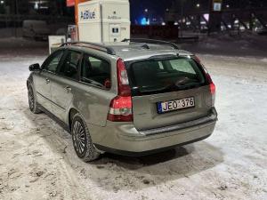Zaļš Volvo V50 2006 Viļņa, ar dzinēja tilpumu 1.56 L un nobraukumu 267 tūkst. km par 1750 €, foto 5 vietnē AUTOMOTO.COM.LV