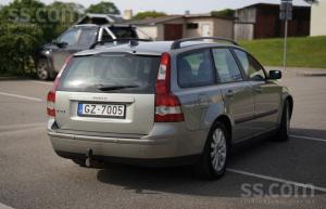 Зеленый Вольво В50 2006 в Елгава, объемом двигателя 2.00 л и пробегом 340 тыс. км за 1850 €, фото 4 на AUTOMOTO.COM.LV