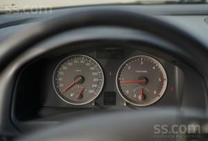Зеленый Вольво В50 2006 в Елгава, объемом двигателя 2.00 л и пробегом 340 тыс. км за 1850 €, фото 11 на AUTOMOTO.COM.LV