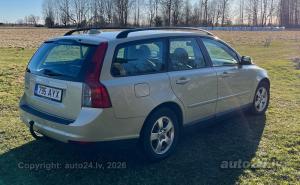 Green Volvo V50 2007 in Tallinn, with an engine capacity of 1.80 L and mileage of 300 thousand km for 2200 €, photo 5 on AUTOMOTO.COM.LV