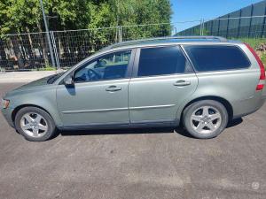 Zaļš Volvo V50 2007 Kauņa, ar dzinēja tilpumu 2.00 L un nobraukumu 383 tūkst. km par 1450 €, foto 4 vietnē AUTOMOTO.COM.LV