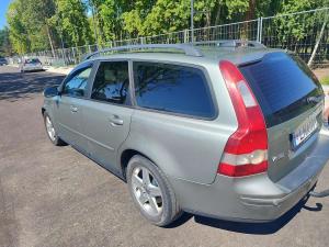 Zaļš Volvo V50 2007 Kauņa, ar dzinēja tilpumu 2.00 L un nobraukumu 383 tūkst. km par 1450 €, foto 7 vietnē AUTOMOTO.COM.LV