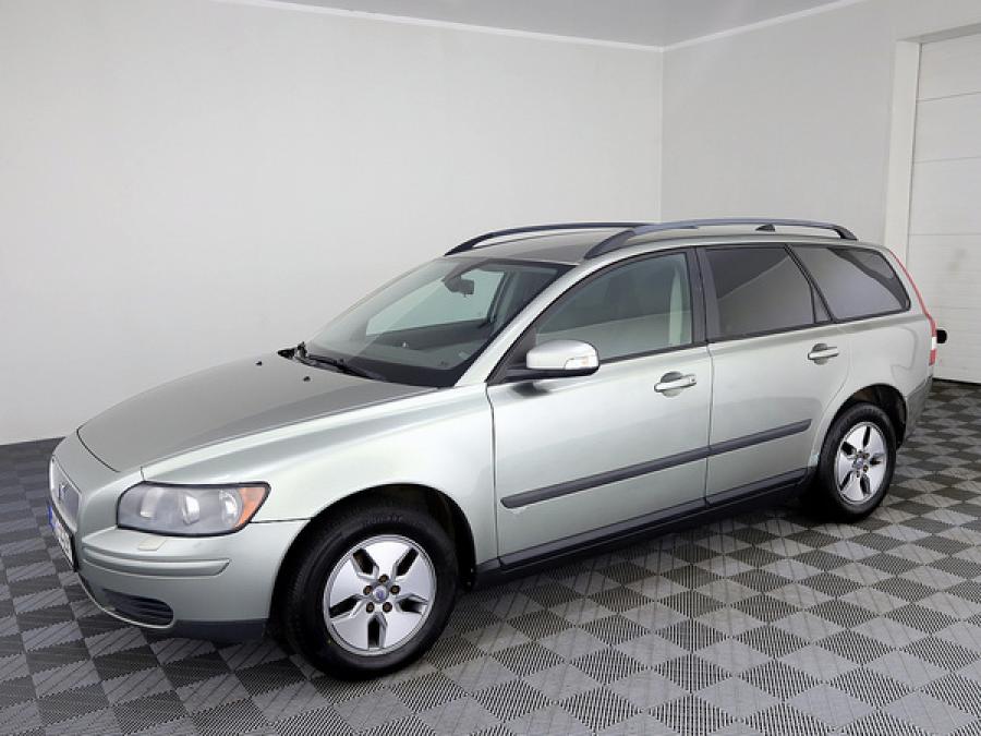Zaļš Volvo V50 2007 Tallina, ar dzinēja tilpumu 1.80 L un nobraukumu 315 tūkst. km par 699 €, foto 3 vietnē AUTOMOTO.COM.LV