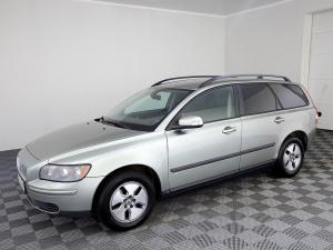Zaļš Volvo V50 2007 Tallina, ar dzinēja tilpumu 1.80 L un nobraukumu 315 tūkst. km par 699 €, foto 10 vietnē AUTOMOTO.COM.LV