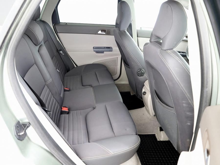 Zaļš Volvo V50 2007 Tallina, ar dzinēja tilpumu 1.80 L un nobraukumu 315 tūkst. km par 699 €, foto 15 vietnē AUTOMOTO.COM.LV