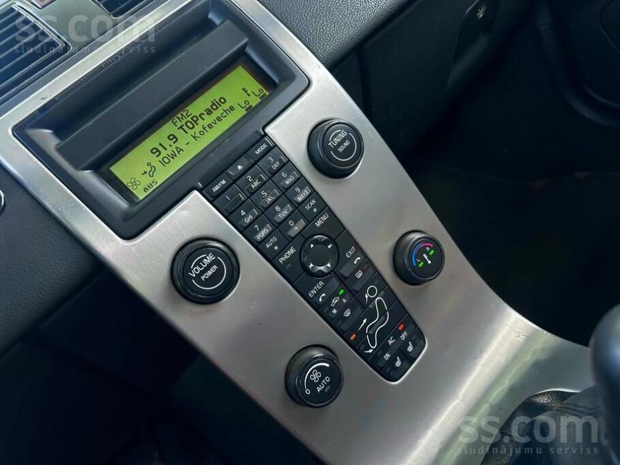 Zaļš Volvo V50 2007 Jelgava, ar dzinēja tilpumu 2.00 L un nobraukumu 0 tūkst. km par 1450 €, foto 20 vietnē AUTOMOTO.COM.LV