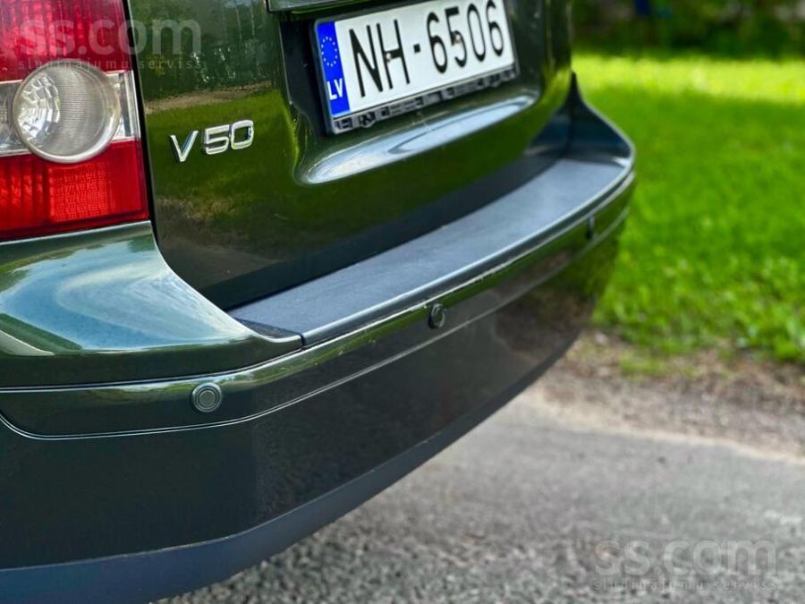 Zaļš Volvo V50 2007 Jelgava, ar dzinēja tilpumu 2.00 L un nobraukumu 0 tūkst. km par 1450 €, foto 22 vietnē AUTOMOTO.COM.LV