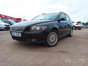 Zaļš Volvo V50 2007 Daugavpils, ar dzinēja tilpumu 2.00 L un nobraukumu 0 tūkst. km par 1980 €, foto  vietnē AUTOMOTO.COM.LV