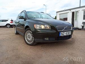 Zaļš Volvo V50 2007 Daugavpils, ar dzinēja tilpumu 2.00 L un nobraukumu 0 tūkst. km par 1980 €, foto 3 vietnē AUTOMOTO.COM.LV