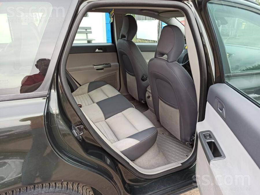 Zaļš Volvo V50 2007 Daugavpils, ar dzinēja tilpumu 2.00 L un nobraukumu 0 tūkst. km par 1980 €, foto 16 vietnē AUTOMOTO.COM.LV