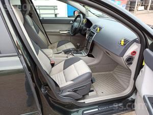 Zaļš Volvo V50 2007 Daugavpils, ar dzinēja tilpumu 2.00 L un nobraukumu 0 tūkst. km par 1980 €, foto 20 vietnē AUTOMOTO.COM.LV