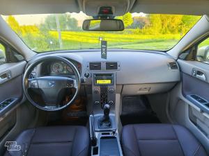 Zaļš Volvo V50 2008 Tauragė, ar dzinēja tilpumu 2.00 L un nobraukumu 388 tūkst. km par 1750 €, foto 12 vietnē AUTOMOTO.COM.LV