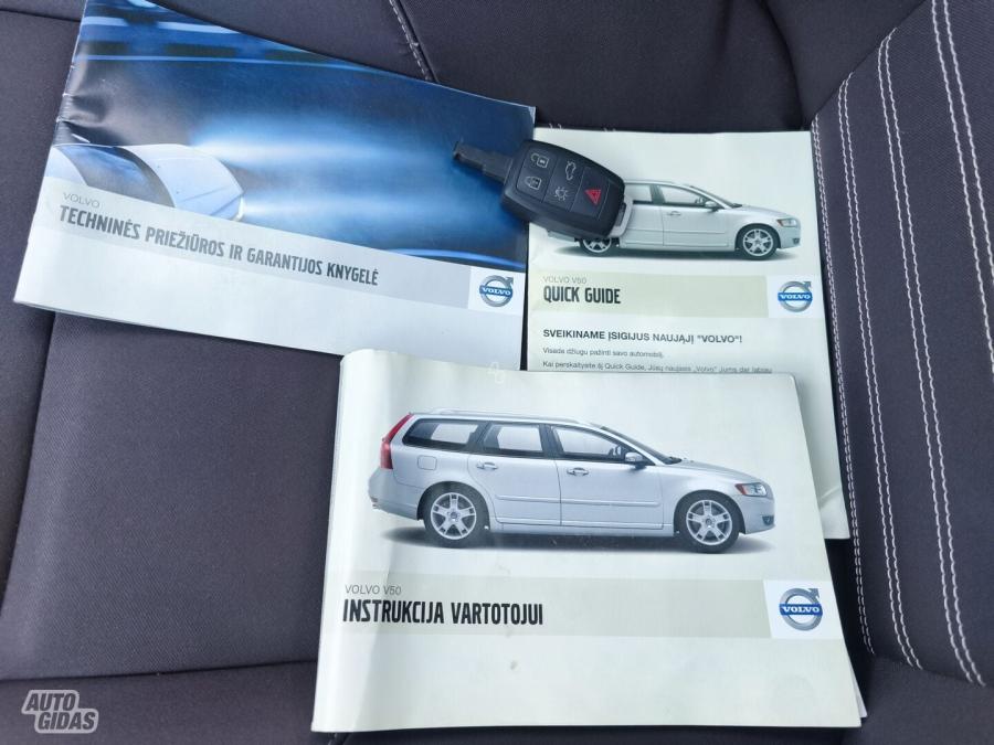 Zaļš Volvo V50 2008 Tauragė, ar dzinēja tilpumu 2.00 L un nobraukumu 388 tūkst. km par 1750 €, foto 18 vietnē AUTOMOTO.COM.LV