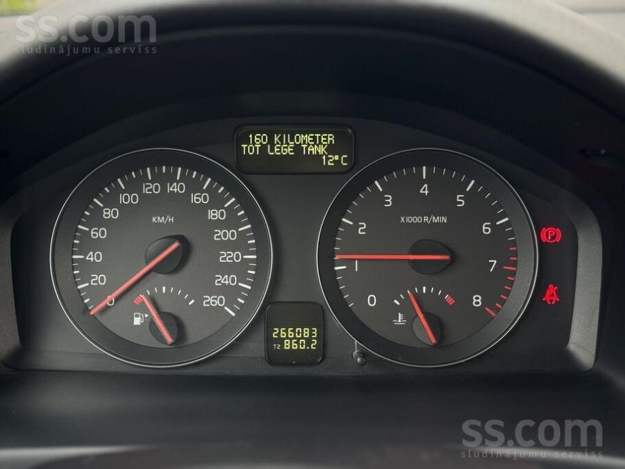 Zaļš Volvo V50 2008 Jelgava, ar dzinēja tilpumu 1.80 L un nobraukumu 266 tūkst. km par 3750 €, foto 17 vietnē AUTOMOTO.COM.LV