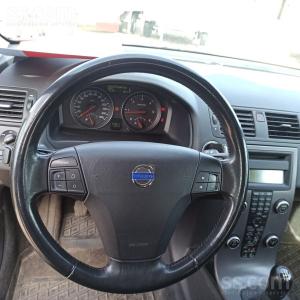 Green Volvo V50 2008 in Daugavpils, with an engine capacity of 1.60 L and mileage of 0 thousand km for 3200 €, photo 18 on AUTOMOTO.COM.LV