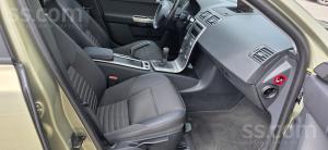 Green Volvo V50 2009 in Riga, with an engine capacity of 1.60 L and mileage of 258 thousand km for 3950 €, photo 12 on AUTOMOTO.COM.LV