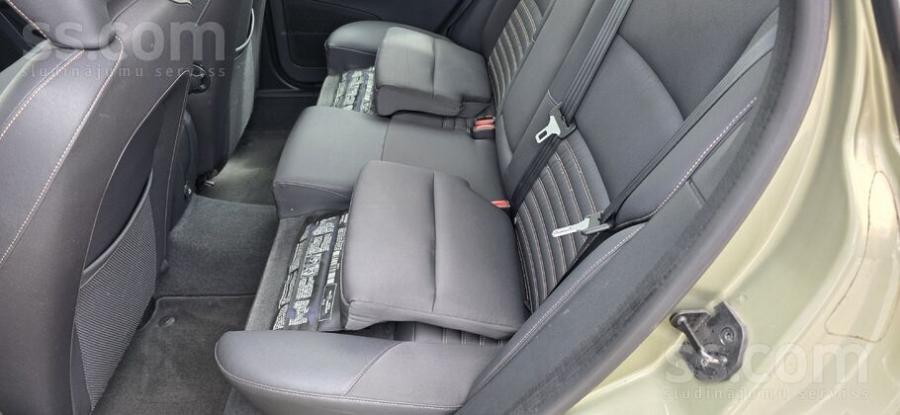 Green Volvo V50 2009 in Riga, with an engine capacity of 1.60 L and mileage of 258 thousand km for 3950 €, photo 16 on AUTOMOTO.COM.LV