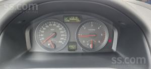 Green Volvo V50 2009 in Riga, with an engine capacity of 1.60 L and mileage of 258 thousand km for 3950 €, photo 23 on AUTOMOTO.COM.LV
