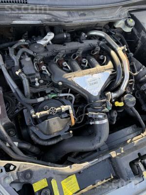 Pelēks Volvo V50 2004 Saldus, ar dzinēja tilpumu 2.00 L un nobraukumu 32 tūkst. km par 1600 €, foto 8 vietnē AUTOMOTO.COM.LV