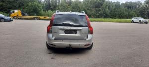 Pelēks Volvo V50 2011 Šauļi, ar dzinēja tilpumu 1.60 L un nobraukumu 260 tūkst. km par 2250 €, foto 5 vietnē AUTOMOTO.COM.LV