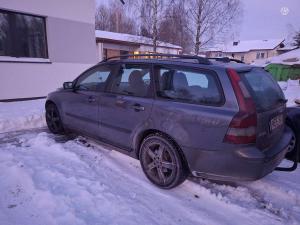 Grey Volvo V50 2005 in Vilnius, with an engine capacity of 2.00 L and mileage of 30 thousand km for 1460 €, photo 4 on AUTOMOTO.COM.LV