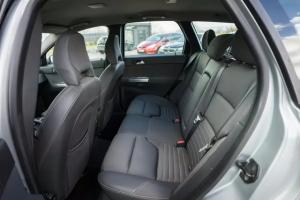 Grey Volvo V50 2006 in Liepaja, with an engine capacity of 2.00 L and mileage of 267 thousand km for 2750 €, photo 12 on AUTOMOTO.COM.LV