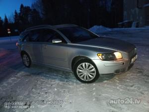 Grey Volvo V50 2004 in Haapsalu, with an engine capacity of 2.00 L and mileage of 0 thousand km for 2299 €, photo 2 on AUTOMOTO.COM.LV