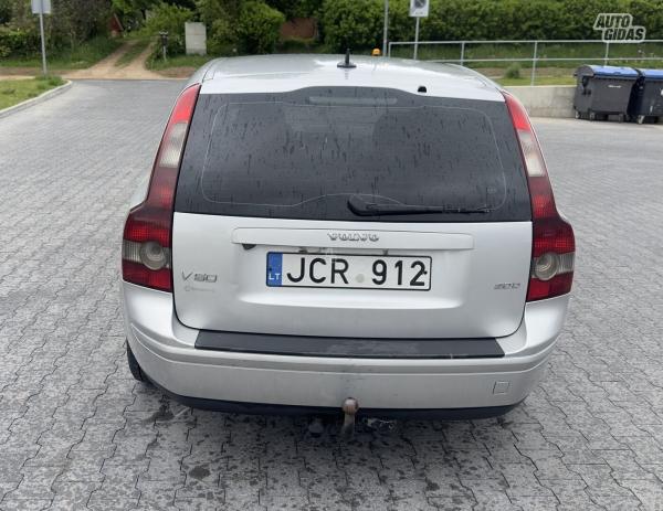 Pelēks Volvo V50 2004 Anykščiai, ar dzinēja tilpumu 2.00 L un nobraukumu 418 tūkst. km par 1200 €, foto 7 vietnē AUTOMOTO.COM.LV