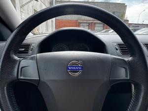 Grey Volvo V50 2004 in Daugavpils, with an engine capacity of 2.00 L and mileage of 312 thousand km for 2550 €, photo 17 on AUTOMOTO.COM.LV