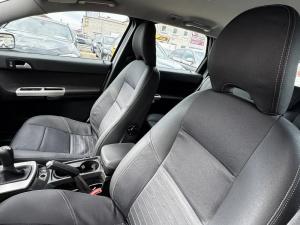 Grey Volvo V50 2004 in Daugavpils, with an engine capacity of 2.00 L and mileage of 312 thousand km for 2550 €, photo 22 on AUTOMOTO.COM.LV