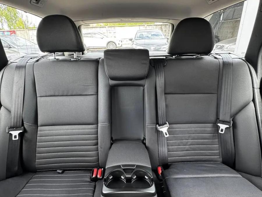 Grey Volvo V50 2004 in Daugavpils, with an engine capacity of 2.00 L and mileage of 312 thousand km for 2550 €, photo 26 on AUTOMOTO.COM.LV