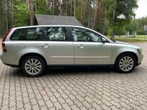 Pelēks Volvo V50 2004 Cēsis, ar dzinēja tilpumu 2.40 L un nobraukumu 338 tūkst. km par 1500 €, foto 14 vietnē AUTOMOTO.COM.LV
