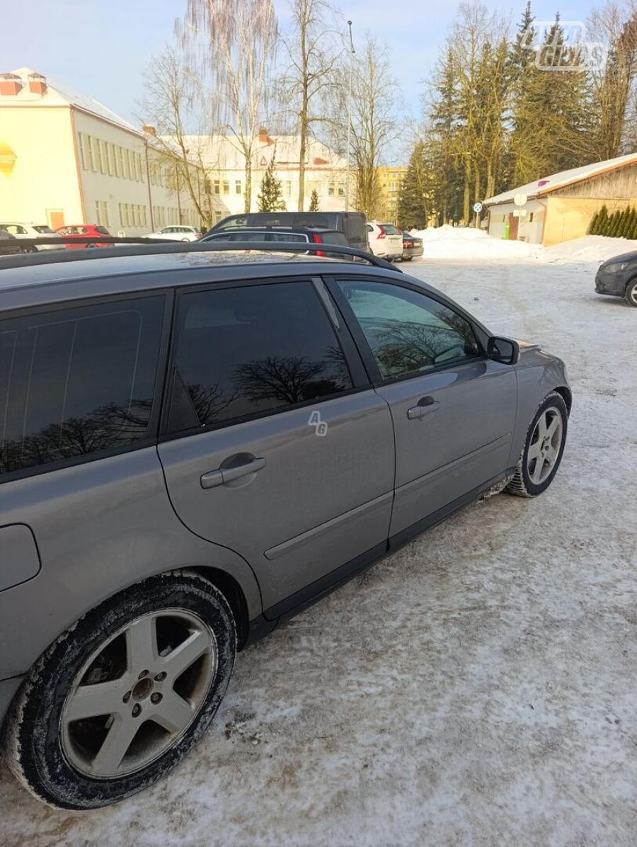 Pelēks Volvo V50 2004 Ukmergė, ar dzinēja tilpumu 2.00 L un nobraukumu 368 tūkst. km par 700 €, foto 8 vietnē AUTOMOTO.COM.LV