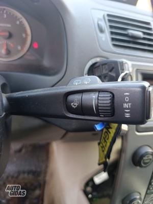 Pelēks Volvo V50 2004 Ukmergė, ar dzinēja tilpumu 2.00 L un nobraukumu 368 tūkst. km par 700 €, foto 13 vietnē AUTOMOTO.COM.LV