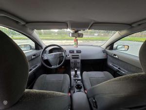 Pelēks Volvo V50 2004 Kauņa, ar dzinēja tilpumu 2.44 L un nobraukumu 305 tūkst. km par 1100 €, foto 11 vietnē AUTOMOTO.COM.LV