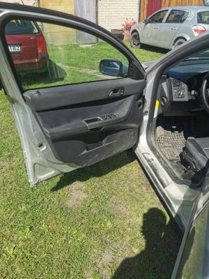 Pelēks Volvo V50 2004 Šauļi, ar dzinēja tilpumu 2.00 L un nobraukumu 475 tūkst. km par 700 €, foto 10 vietnē AUTOMOTO.COM.LV