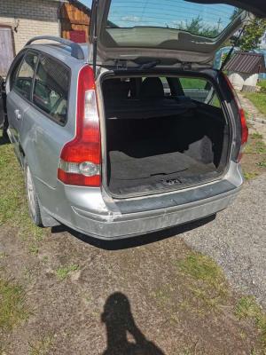 Pelēks Volvo V50 2004 Šauļi, ar dzinēja tilpumu 2.00 L un nobraukumu 475 tūkst. km par 700 €, foto 13 vietnē AUTOMOTO.COM.LV