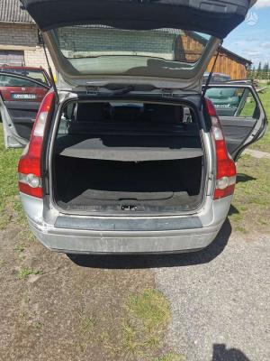Pelēks Volvo V50 2004 Šauļi, ar dzinēja tilpumu 2.00 L un nobraukumu 475 tūkst. km par 700 €, foto 15 vietnē AUTOMOTO.COM.LV
