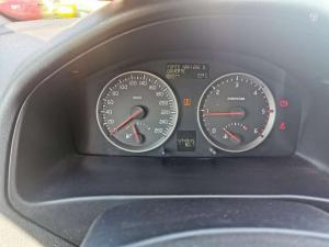 Pelēks Volvo V50 2004 Šauļi, ar dzinēja tilpumu 2.00 L un nobraukumu 475 tūkst. km par 700 €, foto 19 vietnē AUTOMOTO.COM.LV