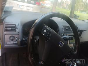 Pelēks Volvo V50 2004 Rīga, ar dzinēja tilpumu 2.00 L un nobraukumu 252 tūkst. km par 1650 €, foto 6 vietnē AUTOMOTO.COM.LV