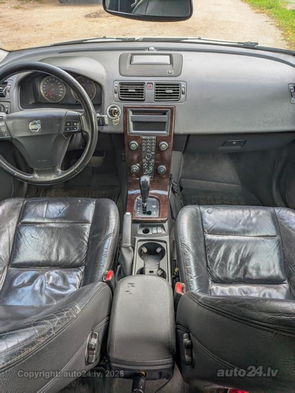Volvo V50 2004 Rīga vietnē Pelēks Volvo V50 2004 Rīga, ar dzinēja tilpumu 2.40 L un nobraukumu 406 tūkst. km par 2900 €, foto 9 vietnē AUTOMOTO.COM.LV