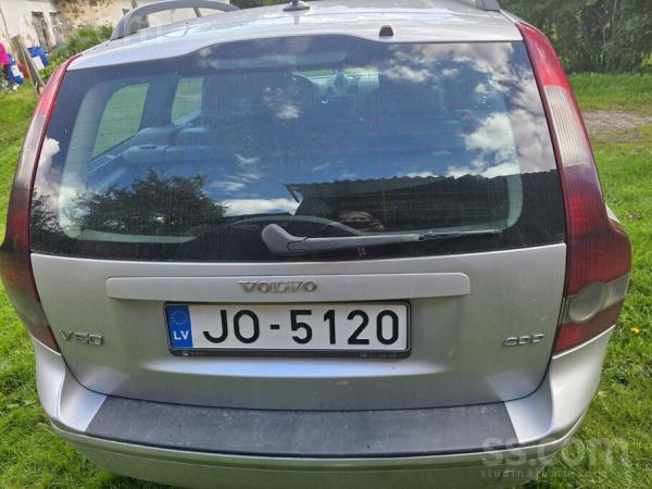 Серый Вольво В50 2004 в Талси, объемом двигателя 2.00 л и пробегом 450 тыс. км за 1350 €, фото 7 на AUTOMOTO.COM.LV