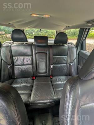 Grey Volvo V50 2004 in Saldus, with an engine capacity of 2.40 L and mileage of 406 thousand km for 2900 €, photo 13 on AUTOMOTO.COM.LV