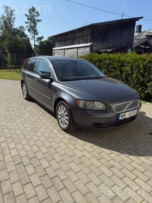 Pelēks Volvo V50 2005 Jēkabpils, ar dzinēja tilpumu 2.00 L un nobraukumu 317 tūkst. km par 1200 €, foto 1 vietnē AUTOMOTO.COM.LV