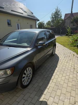 Pelēks Volvo V50 2005 Jēkabpils, ar dzinēja tilpumu 2.00 L un nobraukumu 317 tūkst. km par 1200 €, foto 8 vietnē AUTOMOTO.COM.LV