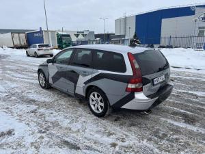 Pelēks Volvo V50 2005 Viļņa, ar dzinēja tilpumu 1.56 L un nobraukumu 376 tūkst. km par 890 €, foto  vietnē AUTOMOTO.COM.LV
