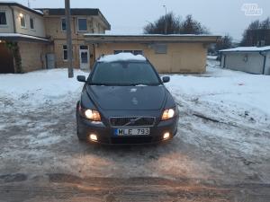 Grey Volvo V50 2005 in Kaunas, with an engine capacity of 2.00 L and mileage of 300 thousand km for 750 €, photo 4 on AUTOMOTO.COM.LV
