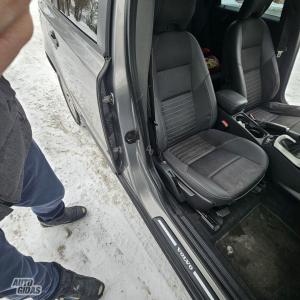Pelēks Volvo V50 2005 Šauļi, ar dzinēja tilpumu 2.00 L un nobraukumu 326 tūkst. km par 980 €, foto 13 vietnē AUTOMOTO.COM.LV